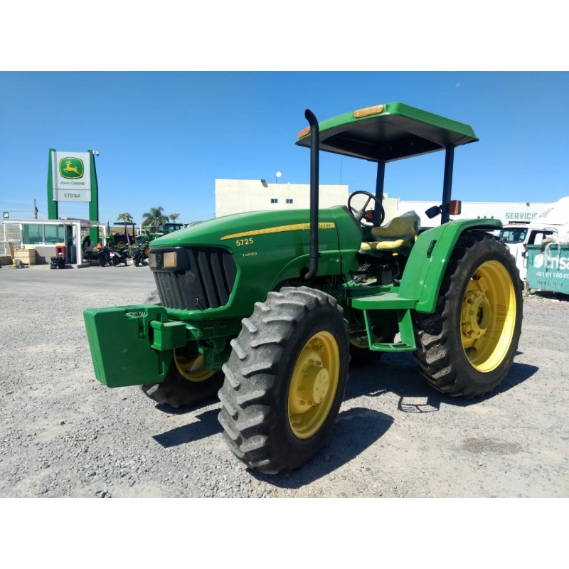 John Deere 5725 Doble Tracción año 2008